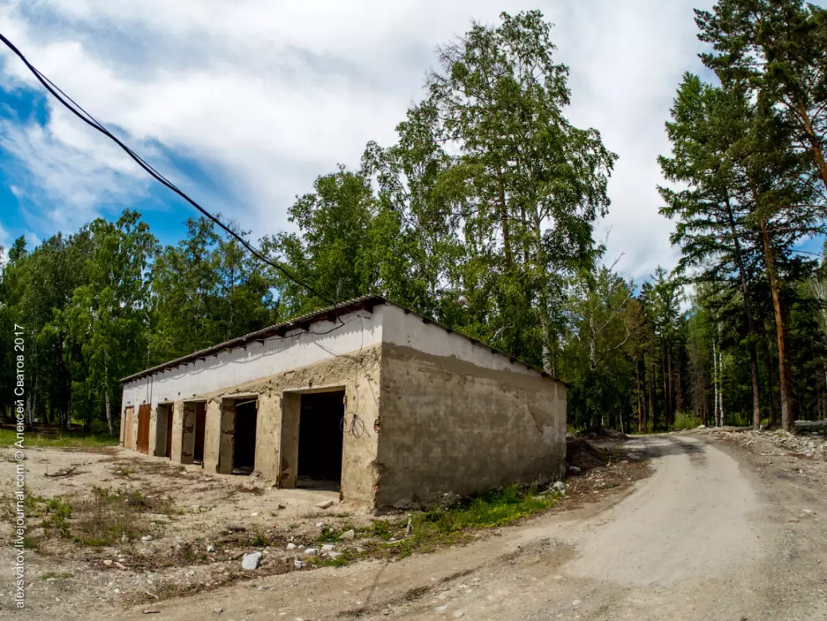 Sungai batu di Archene, Buryatia 10045_13