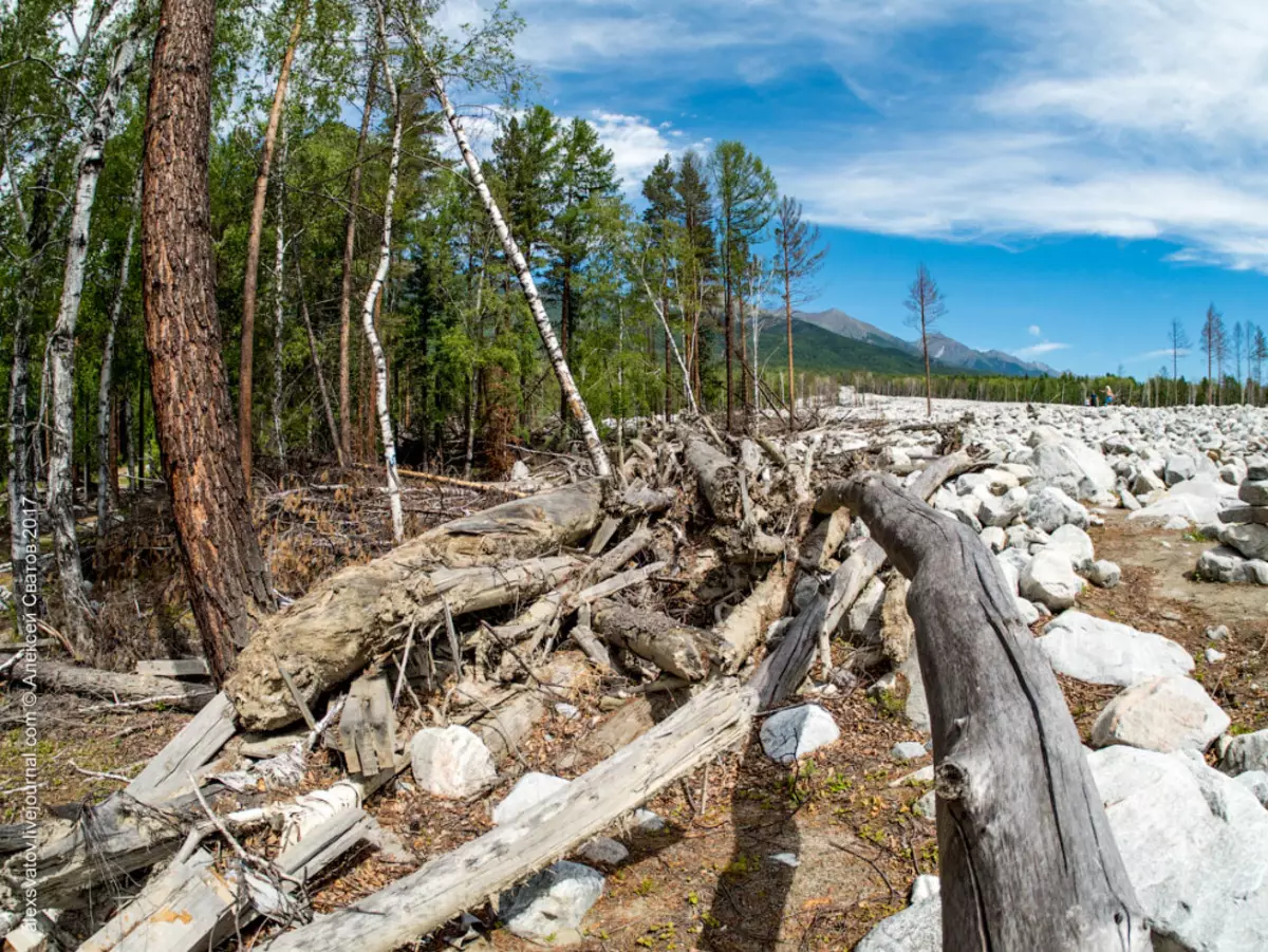 Kamienna rzeka w archeny, Buryatia 10045_4