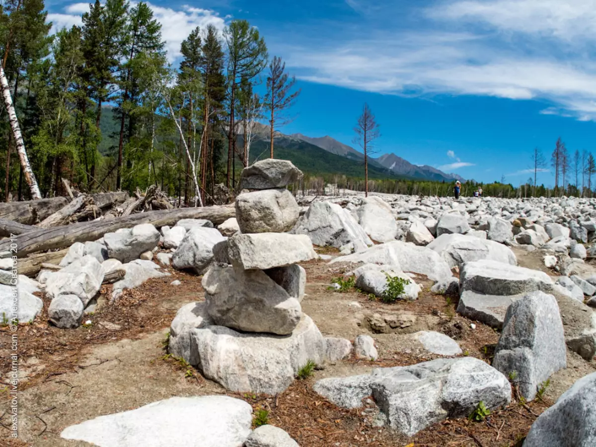 Stone River v Archene, Buryatia 10045_7