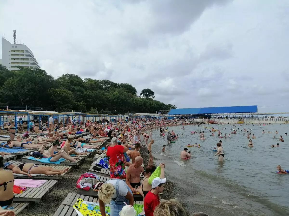 Berapa masa yang mungkin untuk menangkap pantai kosong di Anapa? 1019_6