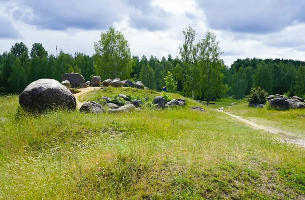 Mitä nähtävyyksiä voi käydä Valko-Venäjällä ilmaiseksi 10342_2