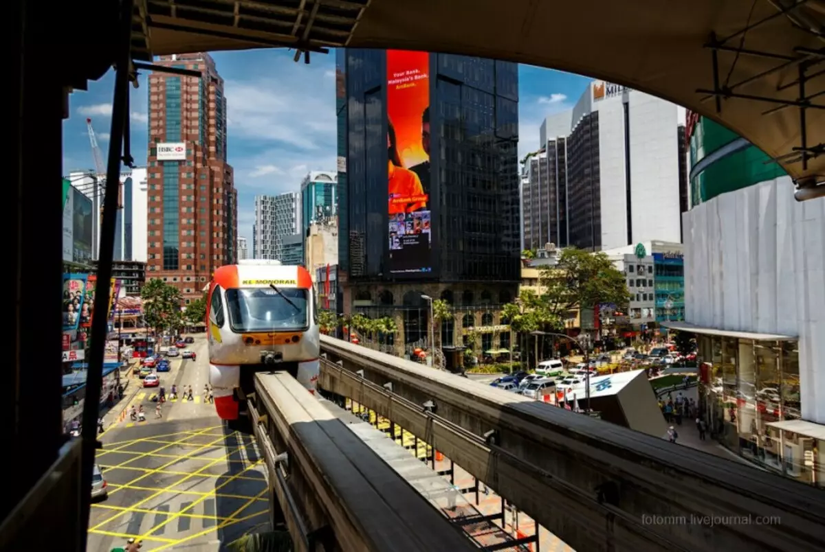 Kuala Lumpur dan keajaibannya cahaya 10385_10