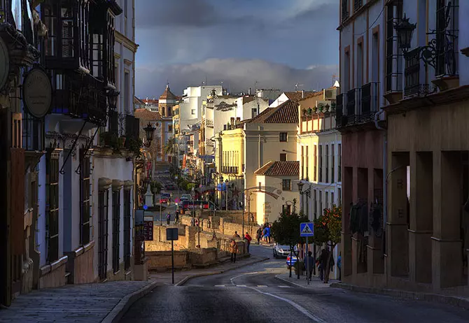 Η Ronda είναι μια εκπληκτική πόλη στα βράχια 10530_8