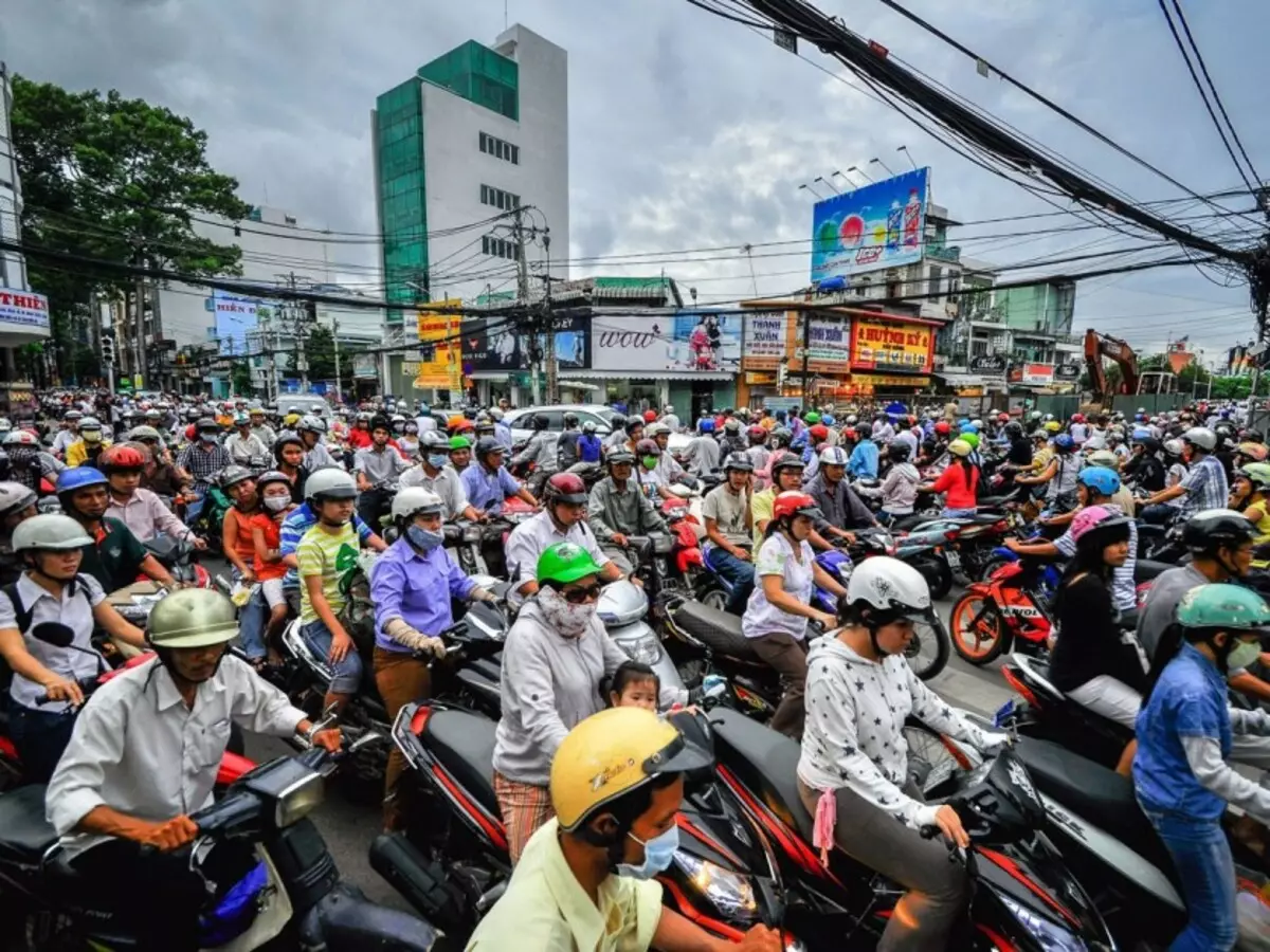 Naon rupa jam puncak sapertos di Megalopolis nagara anu béda 10600_10