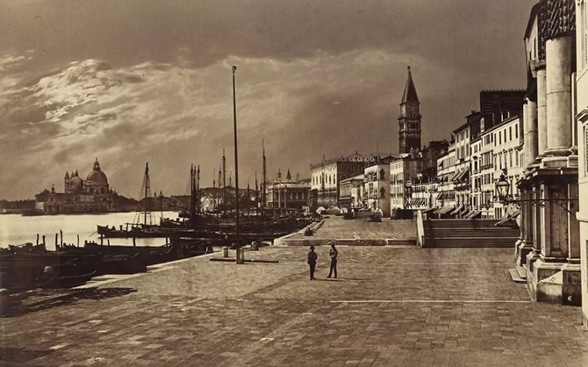 Perjalanan dalam waktu: Venesia 1860-1870 dalam foto 10642_2