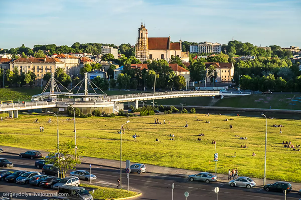 Ecni nëpër Sunny Vilnius