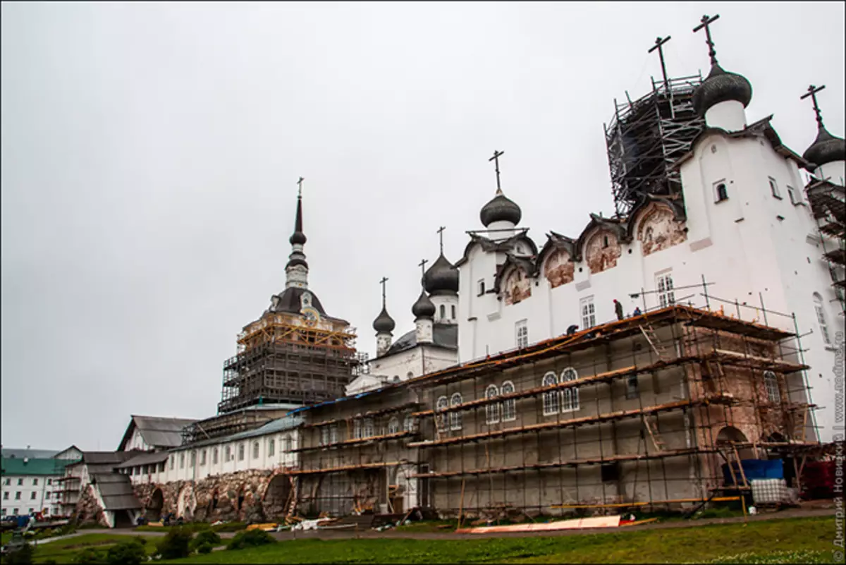 Uhambo lokuya eSolovetsky Monastery 10685_6