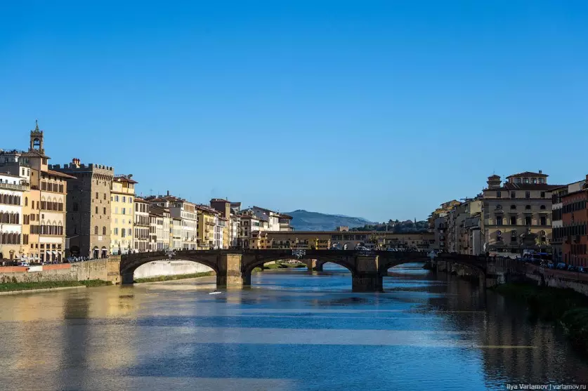 Florence - tempat untuk menggambarkan yang selalu kekurangan kata-kata 10798_13