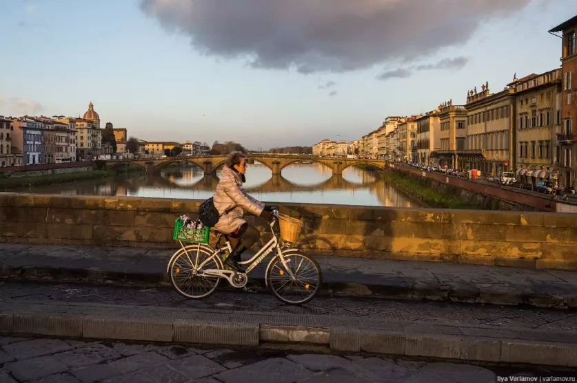 Florence - o se nofoaga e faamatala ai e le lava upu 10798_15