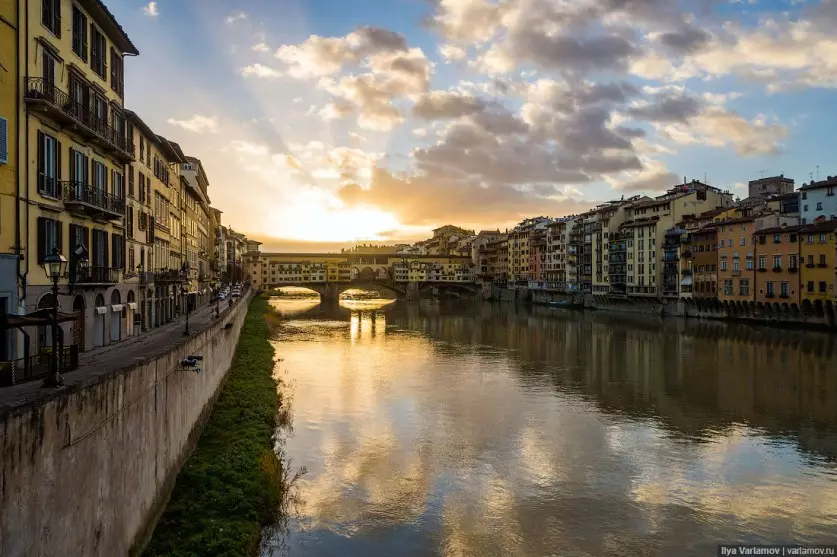 Florence - o se nofoaga e faamatala ai e le lava upu 10798_8