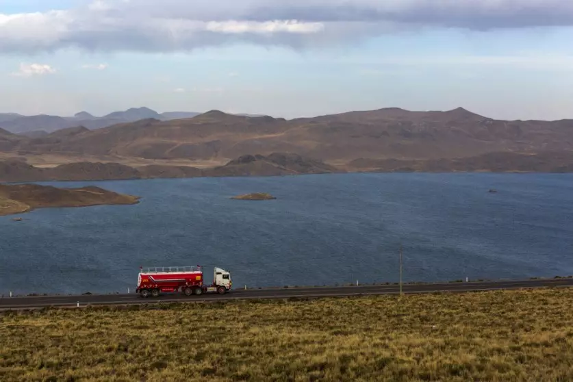 Bajarê kevnar ên Mysterious û Lake Titicaca navdar 10980_8