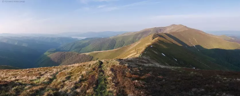 Borzhava - Mountain Valley of Clouds and Sun 10982_13