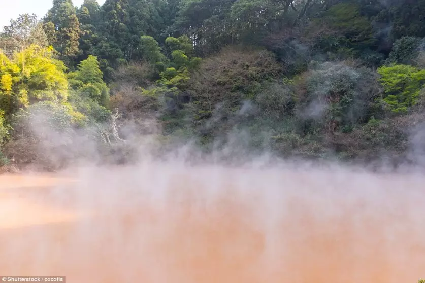 Welkom by die hel: die Japannese stad van Beppu, wat op die vulkaan staan 10999_7