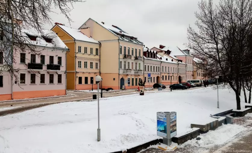 Cammina attraverso le strade centrali di Minsk 11058_5