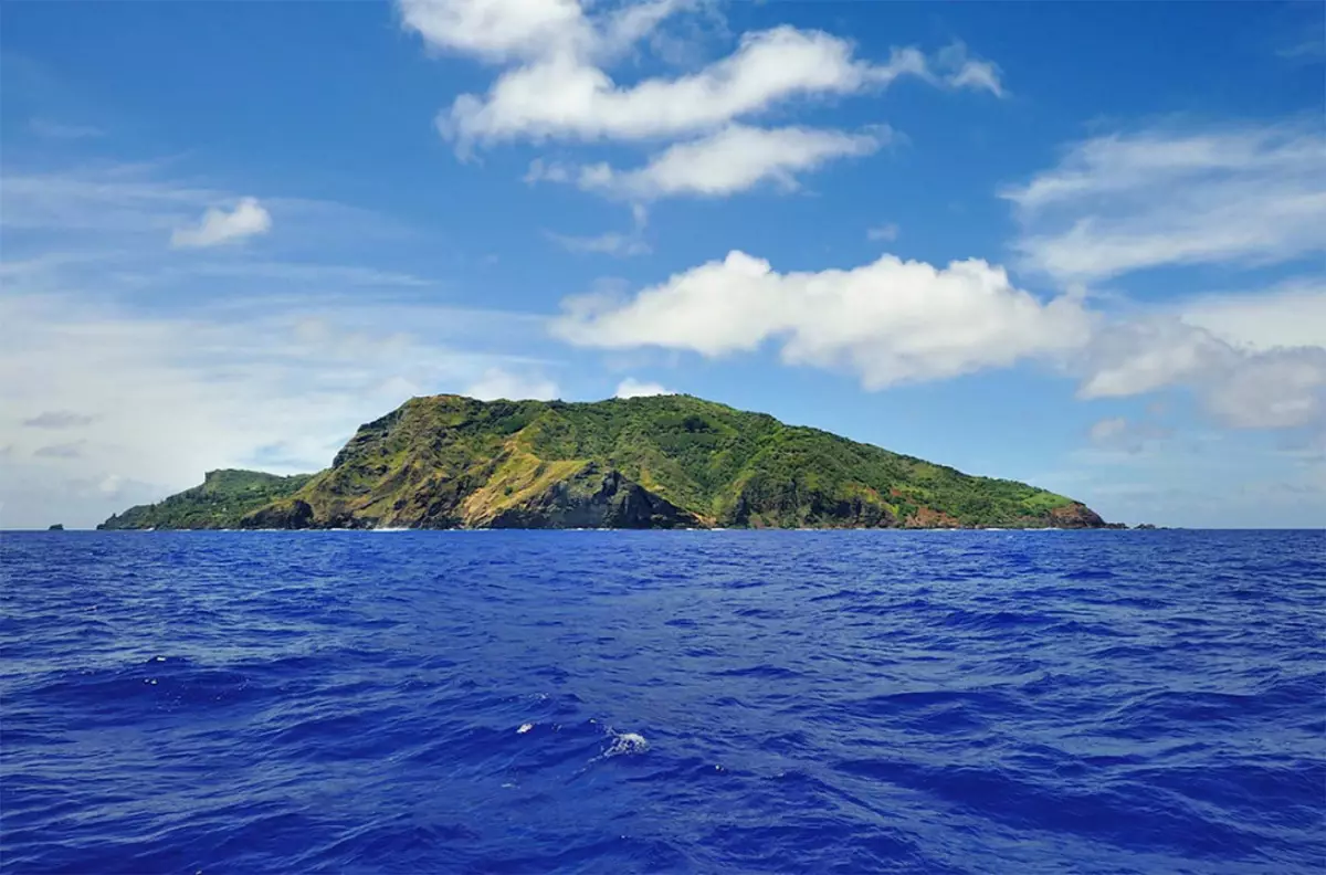 Ibirwa bya pitcairn, inyanja ya pasifika