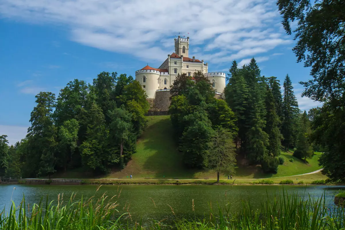 Croatia, Castle Trakoscan Castle