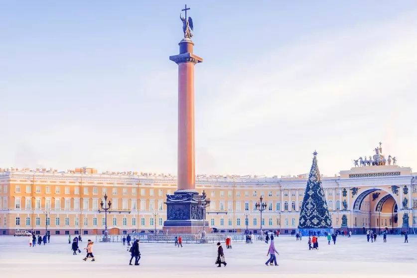 12 miest St. Petersburg, ktoré stoja za návštevu 11281_7