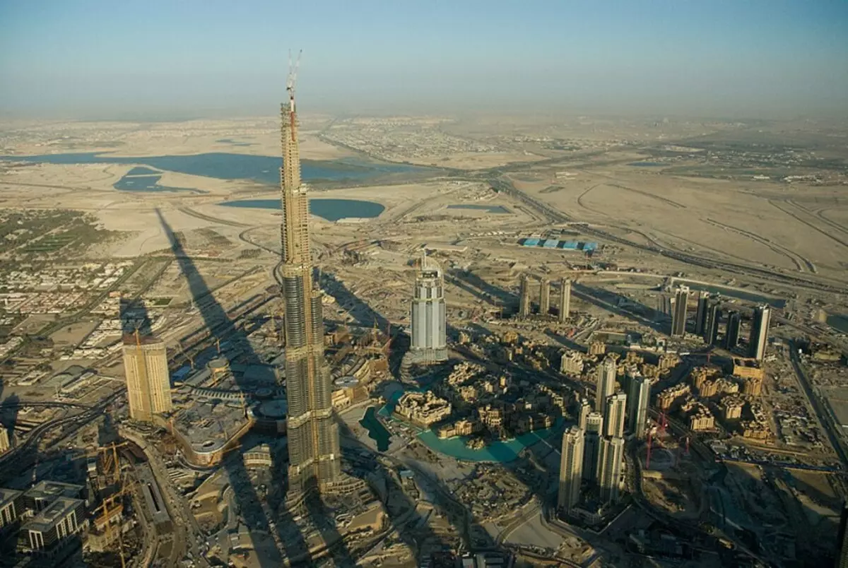 Dubai skyscraper na nakakaapekto sa imahinasyon 11361_5