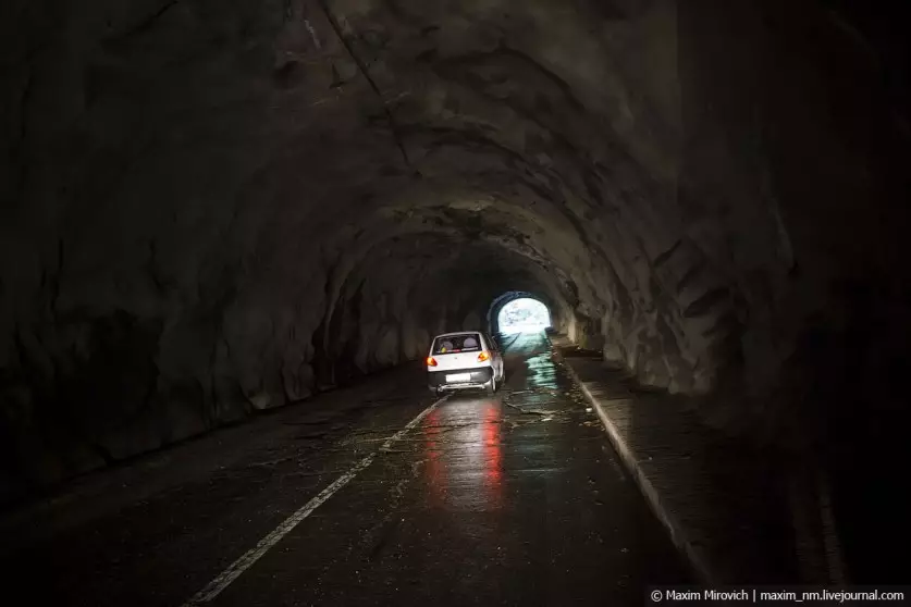 Dağ yolu köçürmələri üzərində səyahət 11377_9