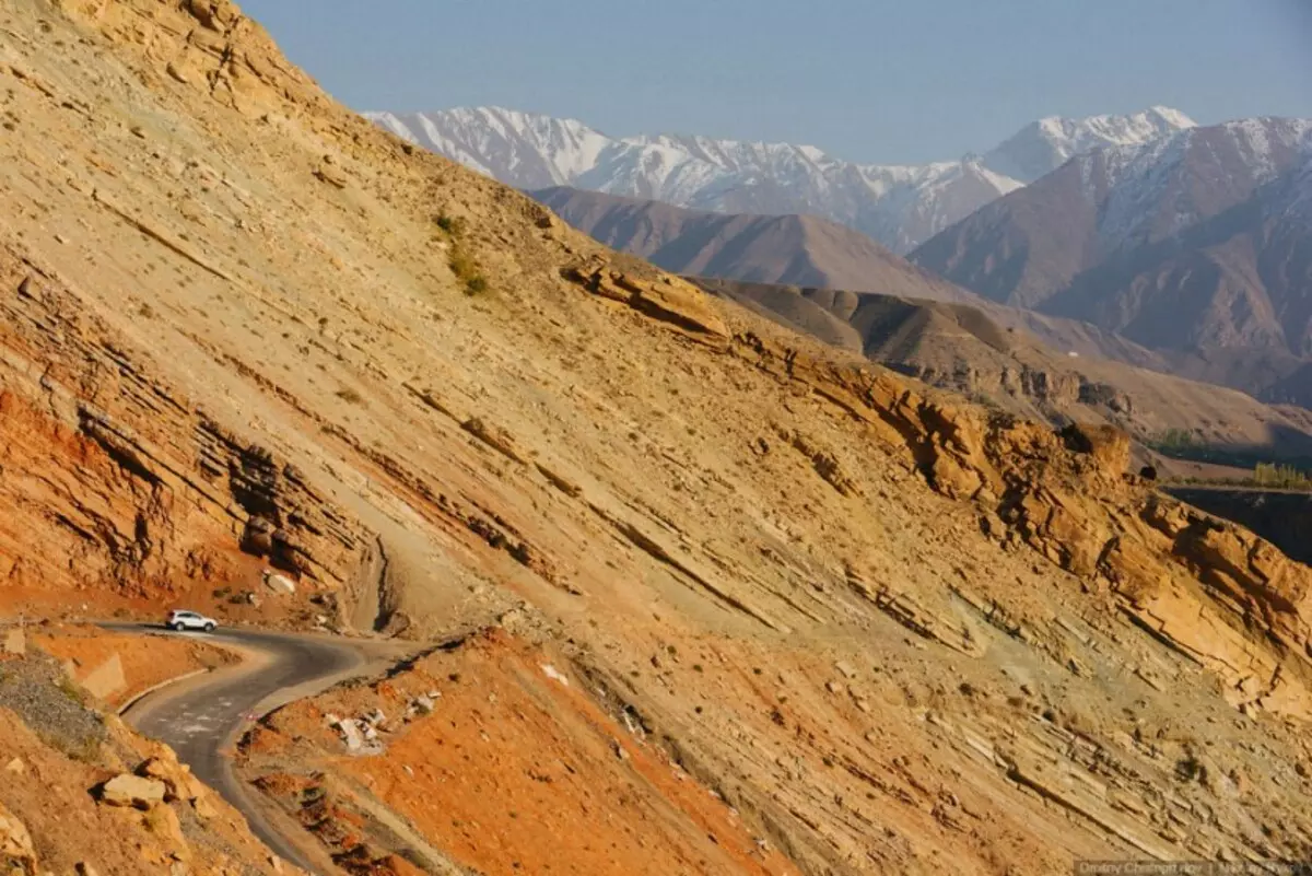 Tajikistan. Fitsangatsanganana amin'ny Tendrombohitra Ankizy 11378_10