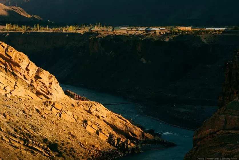 Tajikistan. Fitsangatsanganana amin'ny Tendrombohitra Ankizy 11378_15