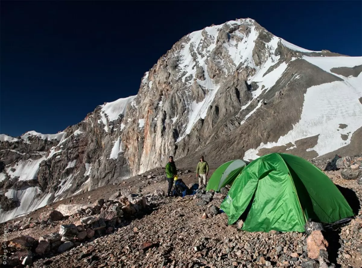 Tajikistan. Fitsangatsanganana amin'ny Tendrombohitra Ankizy 11378_47