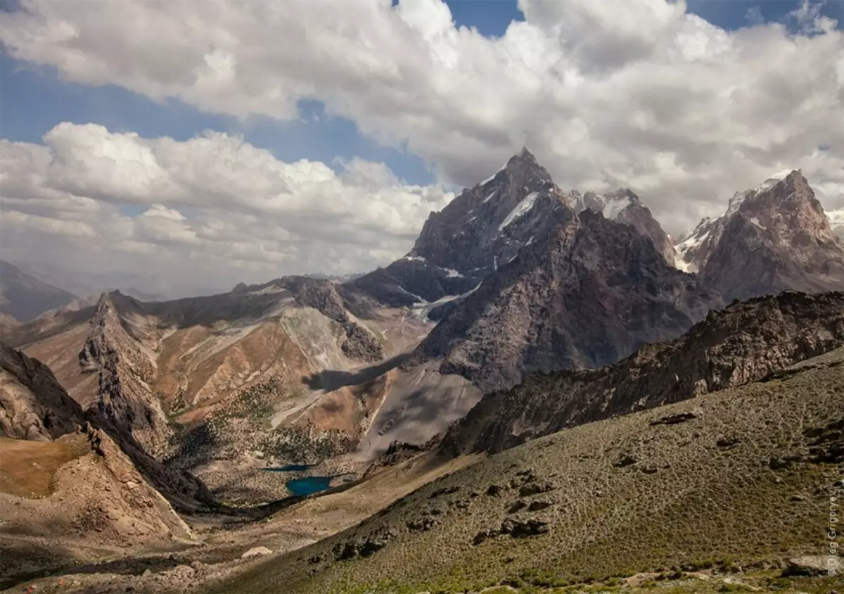 Tajikistan. Fitsangatsanganana amin'ny Tendrombohitra Ankizy 11378_56