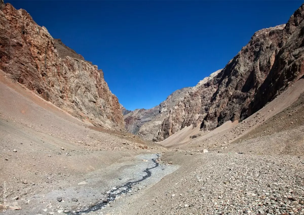 Tajikistan. Fitsangatsanganana amin'ny Tendrombohitra Ankizy 11378_57