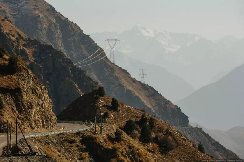 Tajikistan. Fitsangatsanganana amin'ny Tendrombohitra Ankizy 11378_7