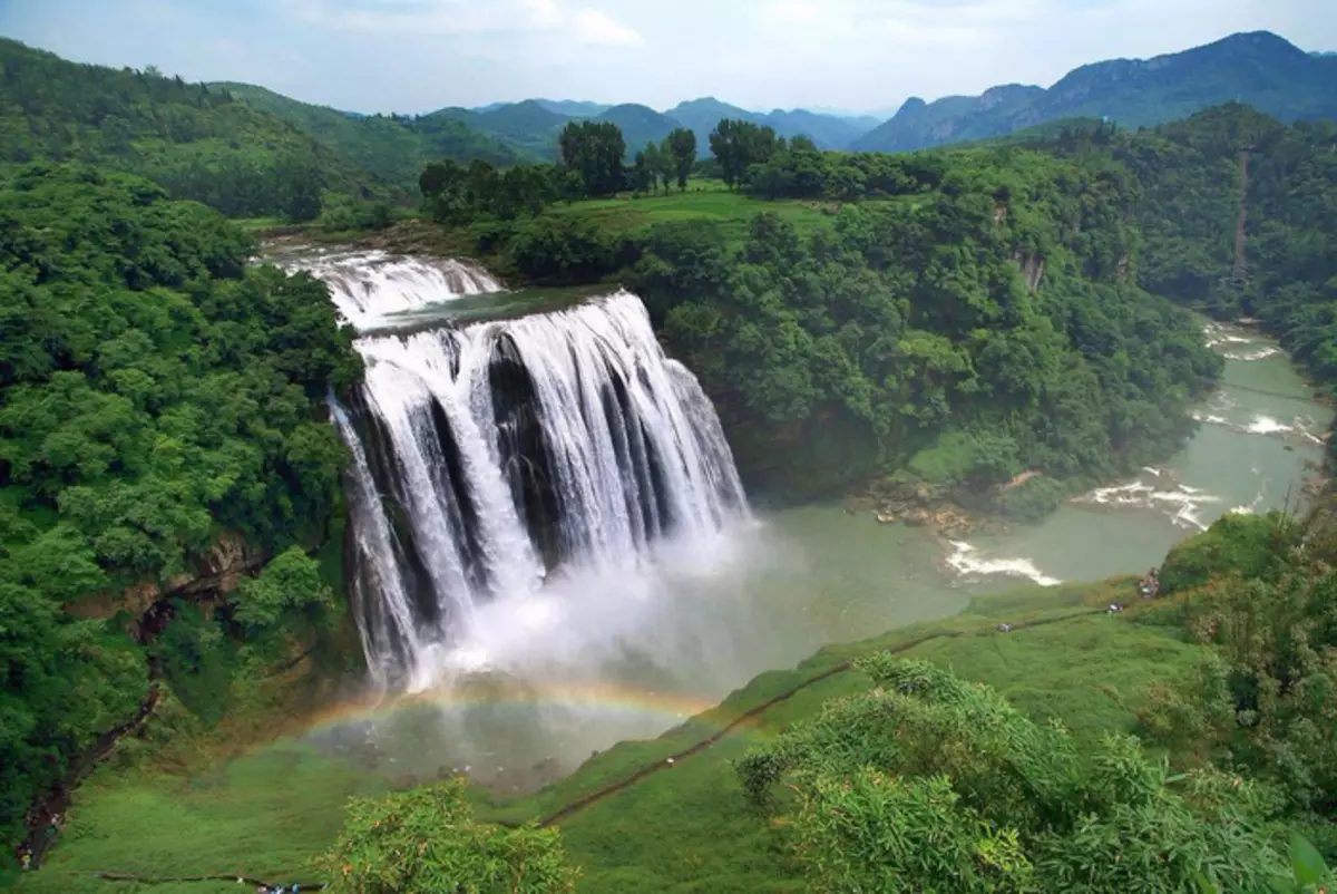 Majestic foss Huangoshu. 11432_15