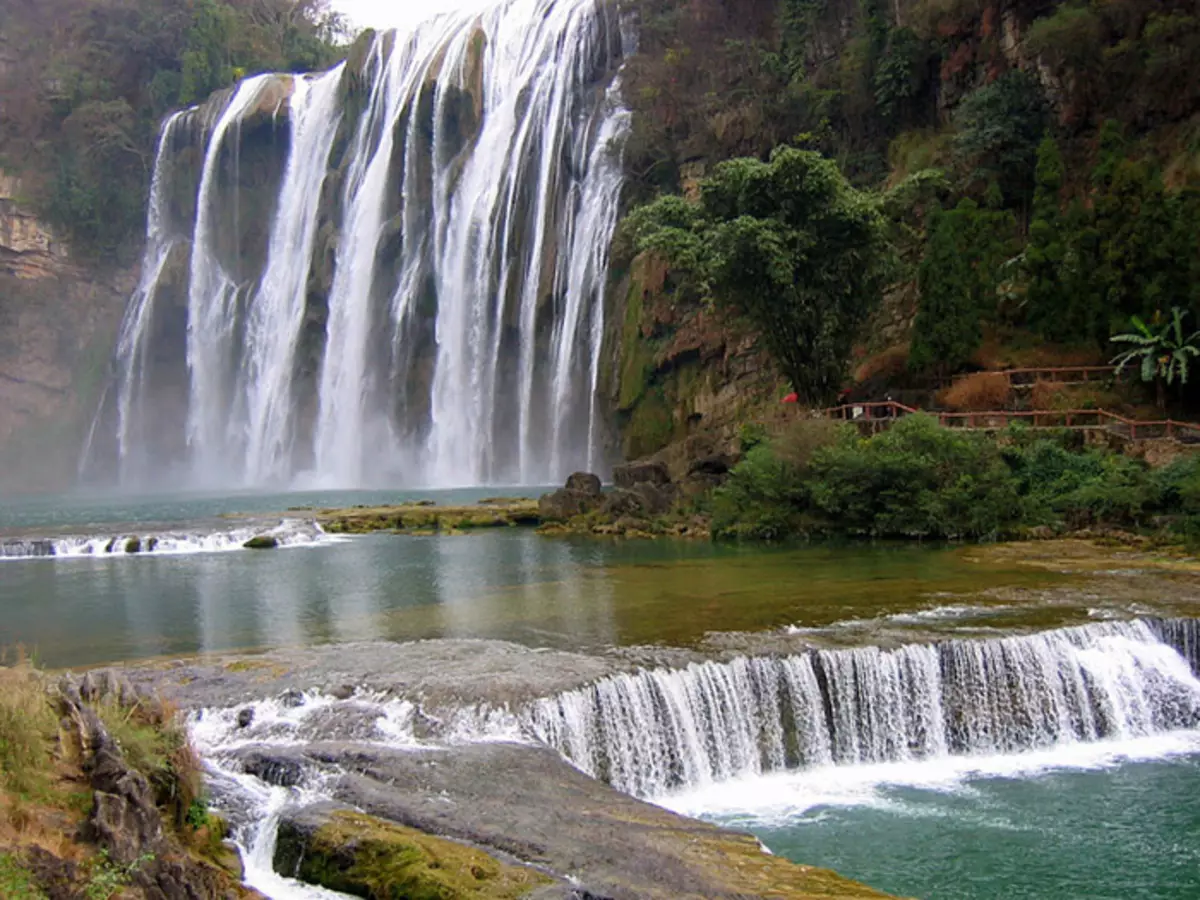 Air Terjun Majestic Huangoshu. 11432_9