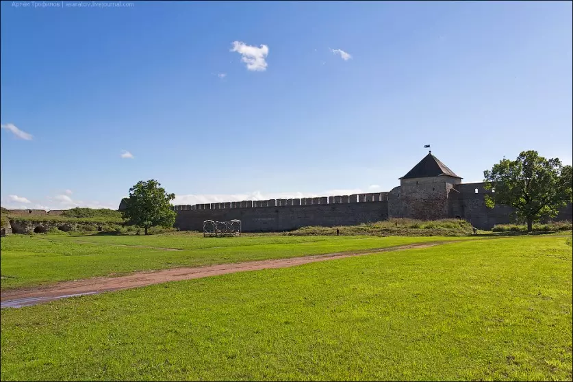 Ivangolodskaya Fortress - Monument yenhoroondo yezana ramakore rechi15 11566_19