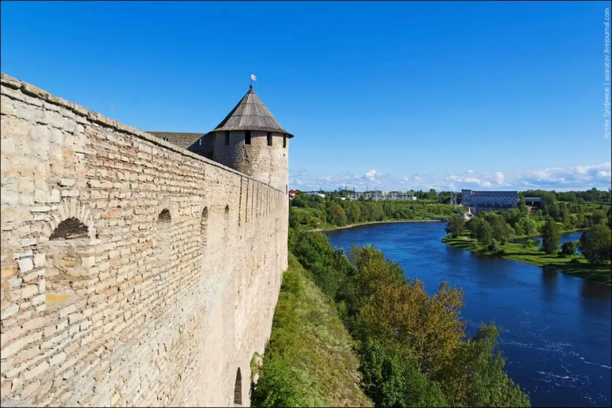 IvangorOdskaya Fortress - Tsangambato ny tantaran'ny taonjato faha-15 11566_22