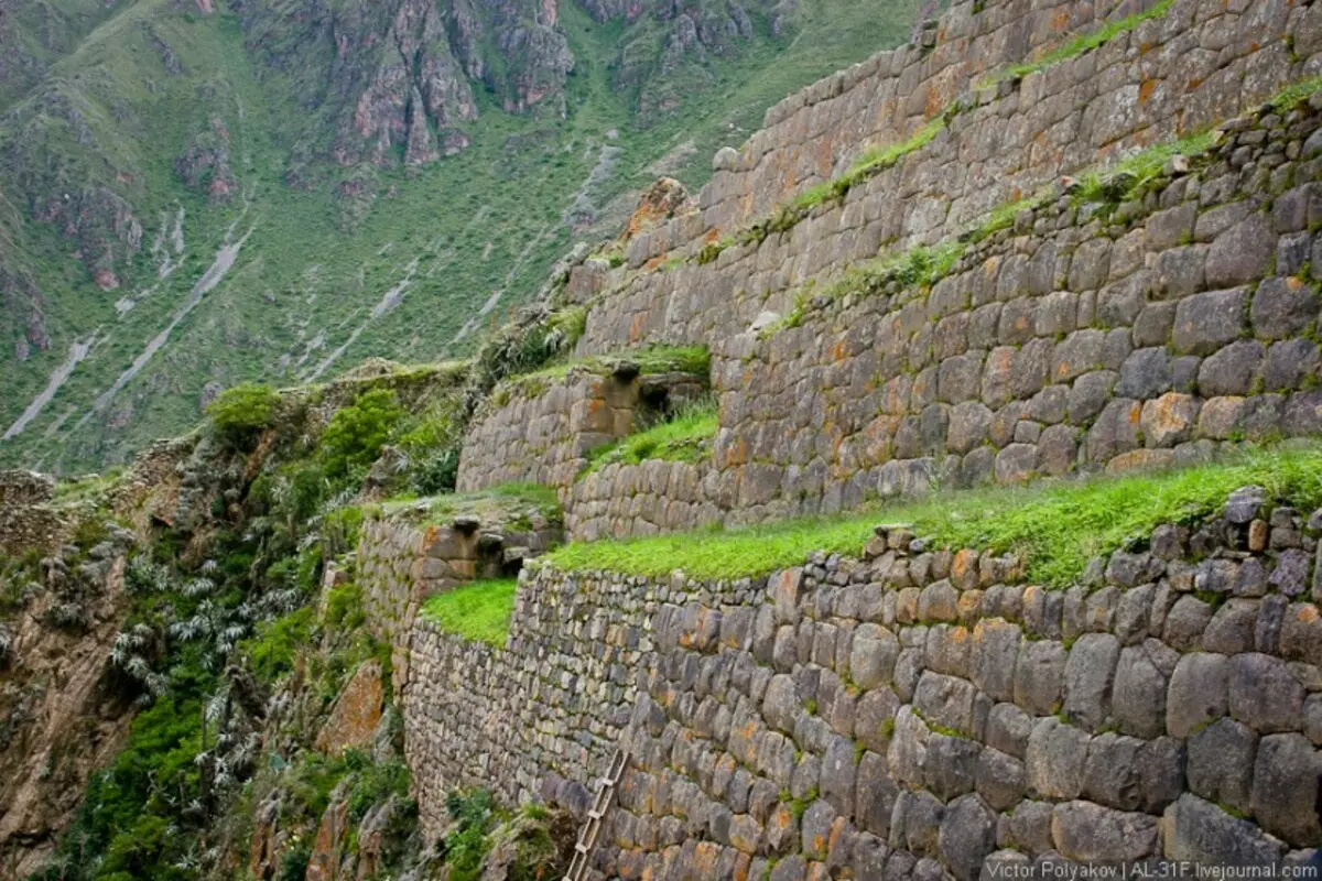 Rêwîtiyê bi riya Valley Urubamba 11659_24