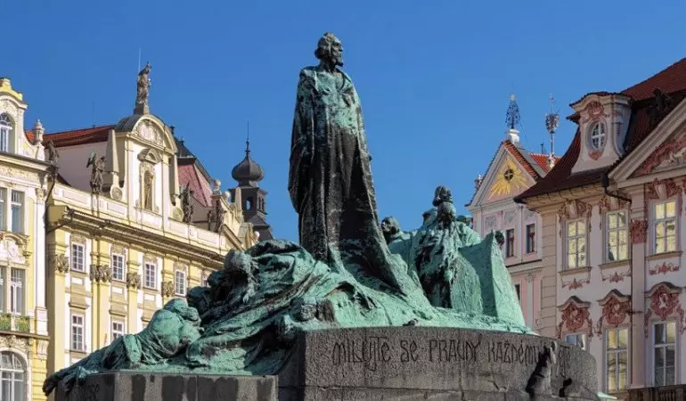 18 Ọtụtụ ihe nkiri nke Prague 11706_14