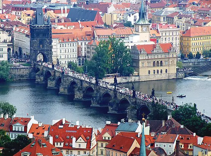 18 Ọtụtụ ihe nkiri nke Prague 11706_8