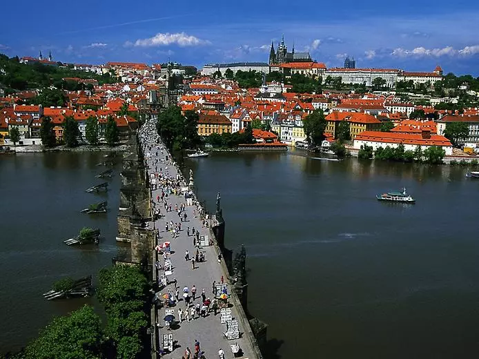 18 Ọtụtụ ihe nkiri nke Prague 11706_9