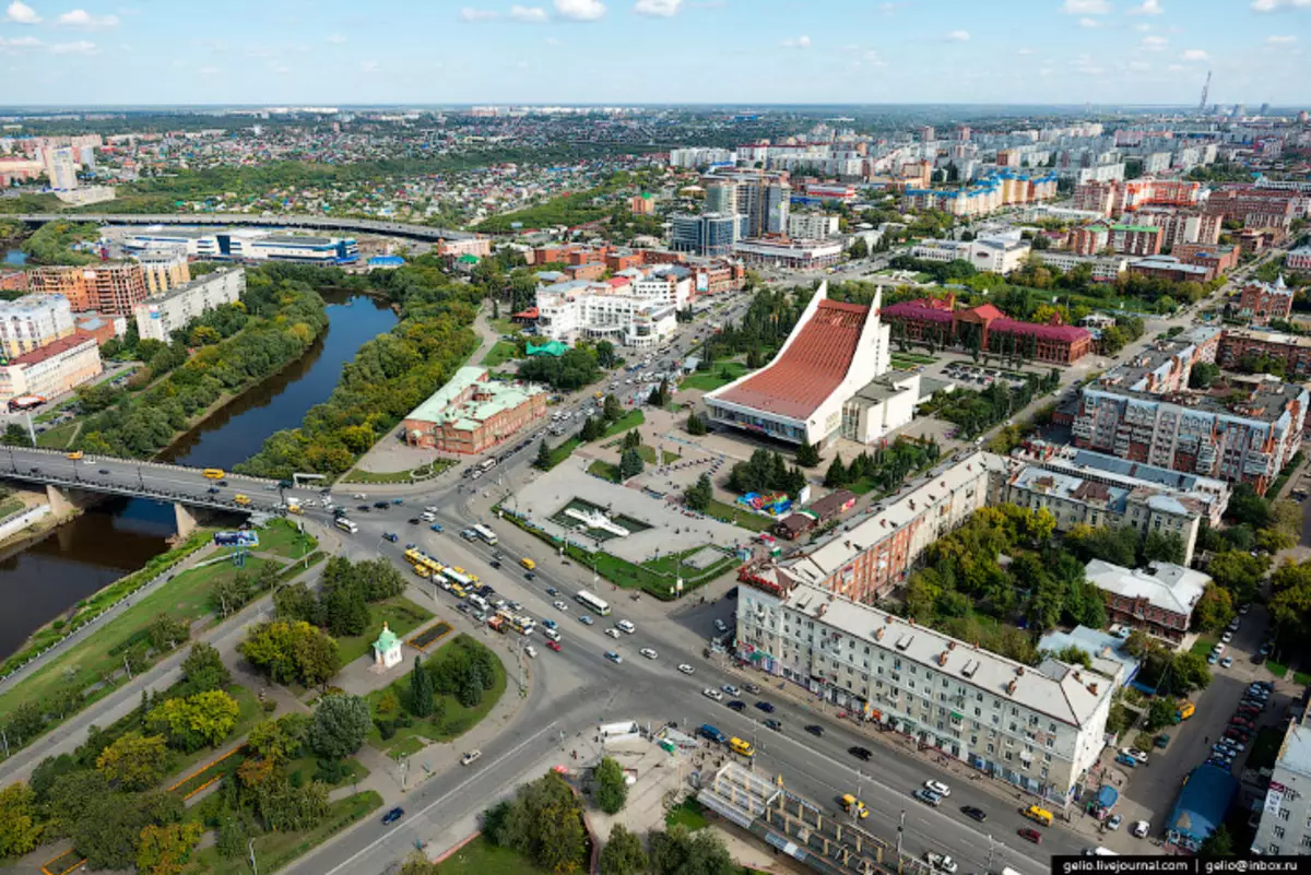 Yek ji wan bajarên herî mezin ên Rusya - Omsk ji height 11843_2