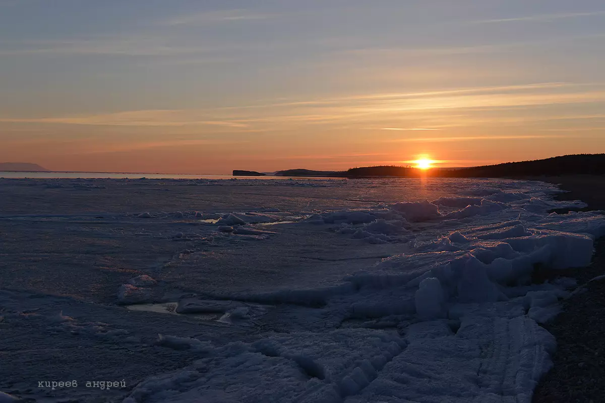 Baikal ในเดือนพฤษภาคม