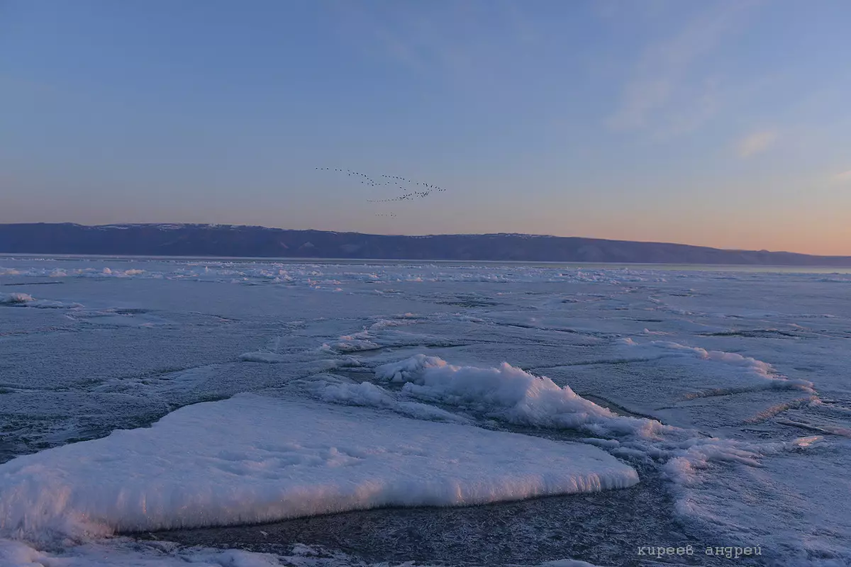 Baikal ในเดือนพฤษภาคม