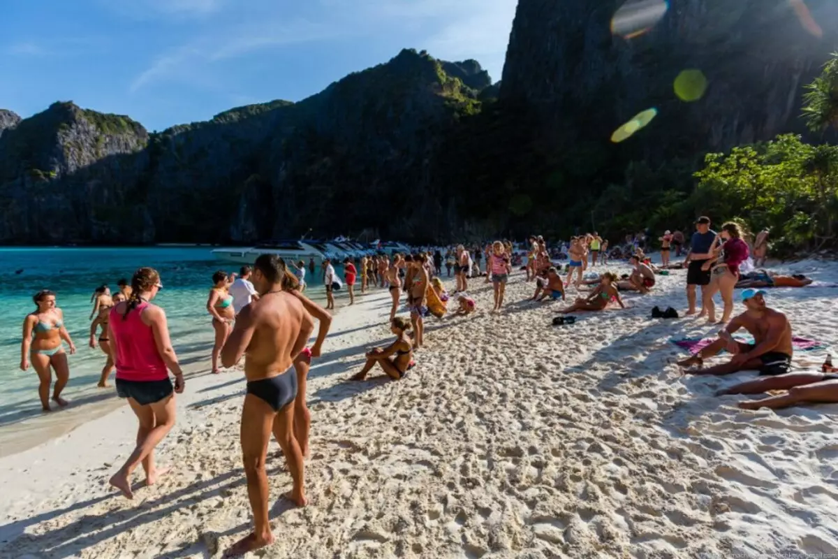 Magnificent Beach Archipeago Phi Phi 11943_13