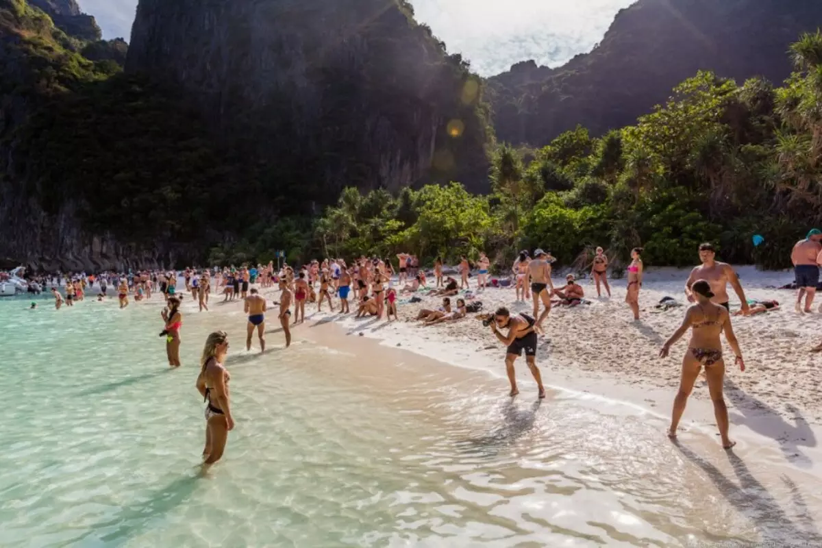 Magnificent Beach Archipeago Phi Phi 11943_15