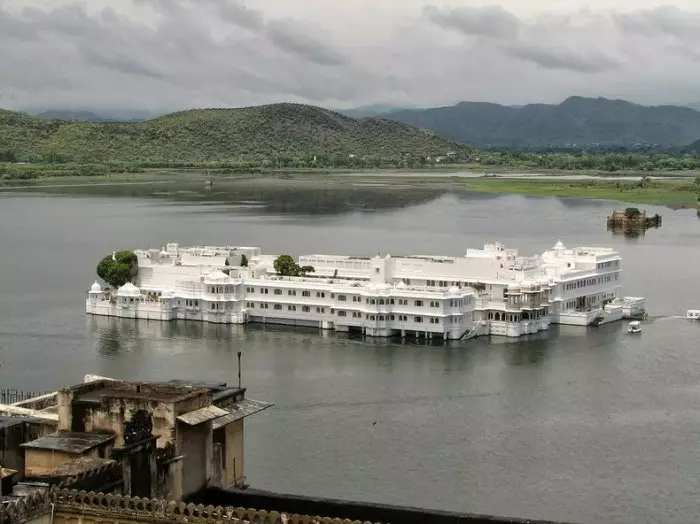 Üzən Picola Lake Palace (Hindistan) 12201_4