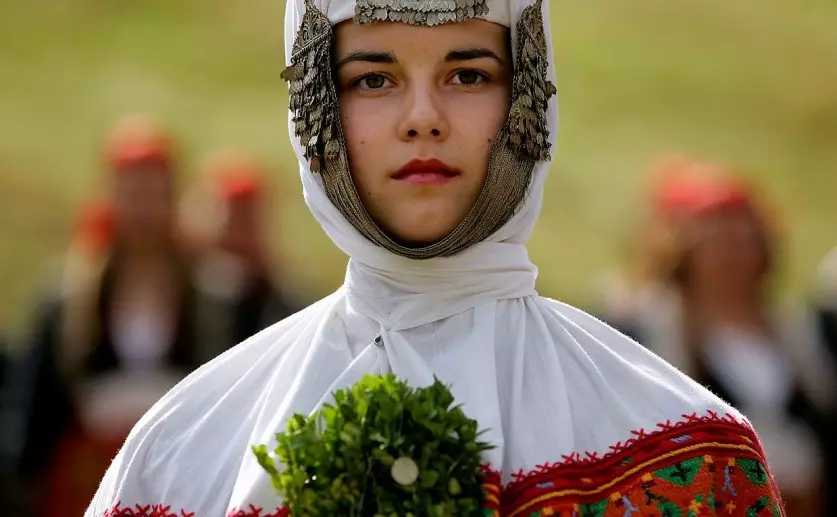 Vestidos de casamento tradicionais de diferentes países 12202_1