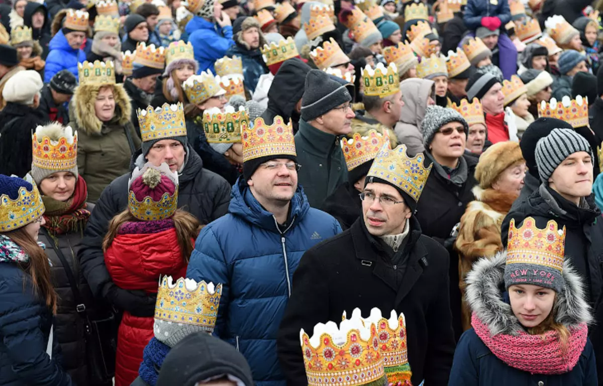 Božićni proslava u različitim zemljama 12287_2