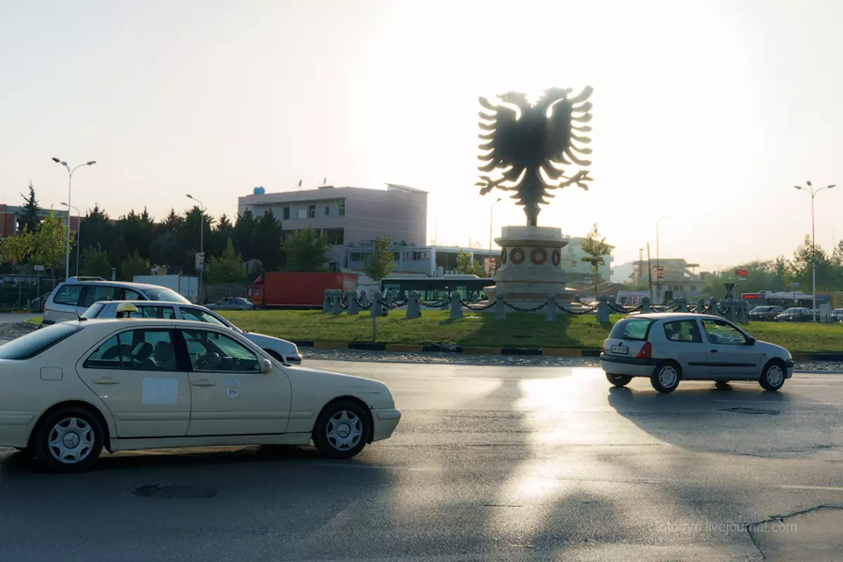 Hitchuhiker a Albania 12360_5