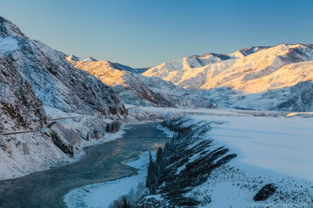 Visitar os contos de inverno de Altai 12361_10