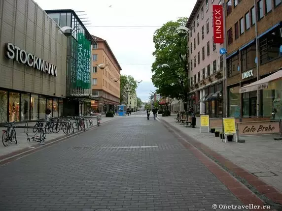 Alarinkiri Street Turku