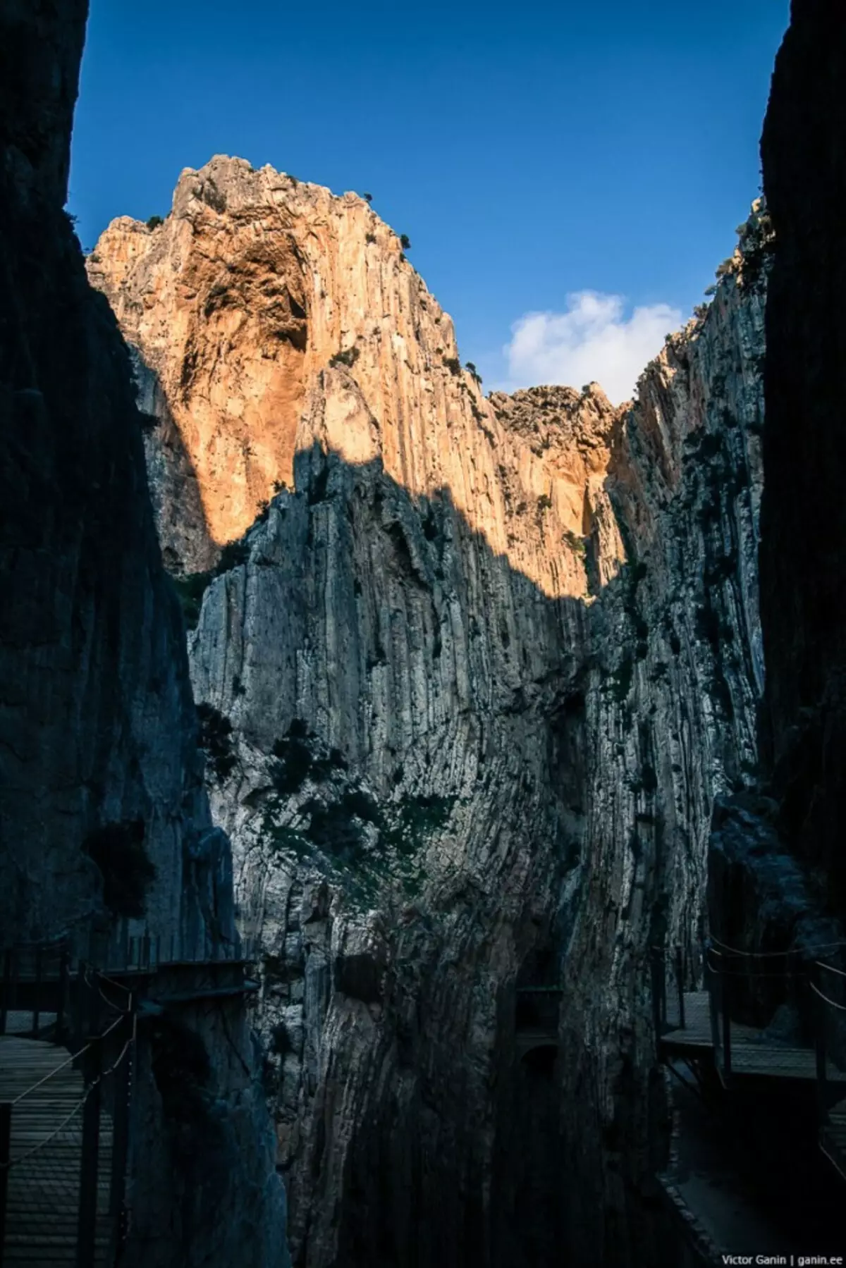 Xav kom caum koj lub qab haus huv? Caminito del Rey 12712_10