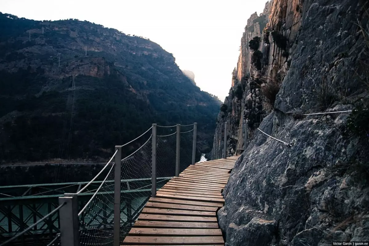 Queres perseguir os teus nervios? Caminito del Rey. 12712_2